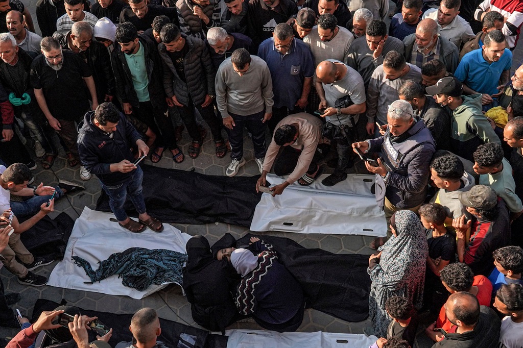 11 Warga Palestina Syahid dalam Pembantaian Israel di Kamp Pengungsi ...