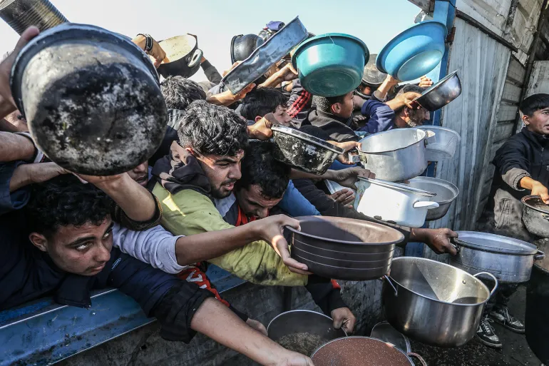 Rekayasa Kelaparan: Israel Paksa Warga Gaza Pilih Roti atau Rumah ...